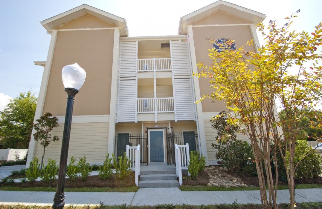 Surf Rider II Apartments in Metairie, LA - 1 Bedroom Apartments For ...